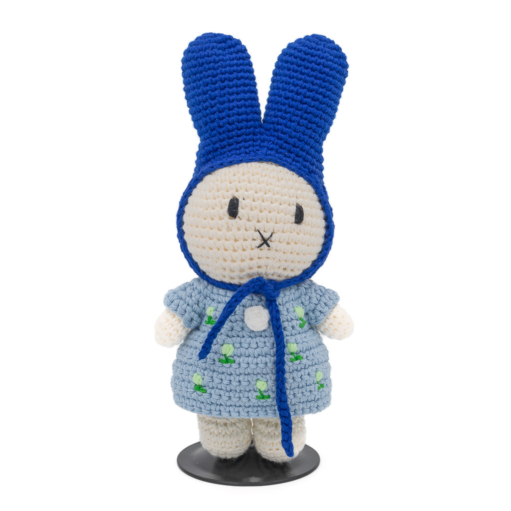 QQ Nijntje (Miffy) in tulip dress – Amsterdam Tulip Museum